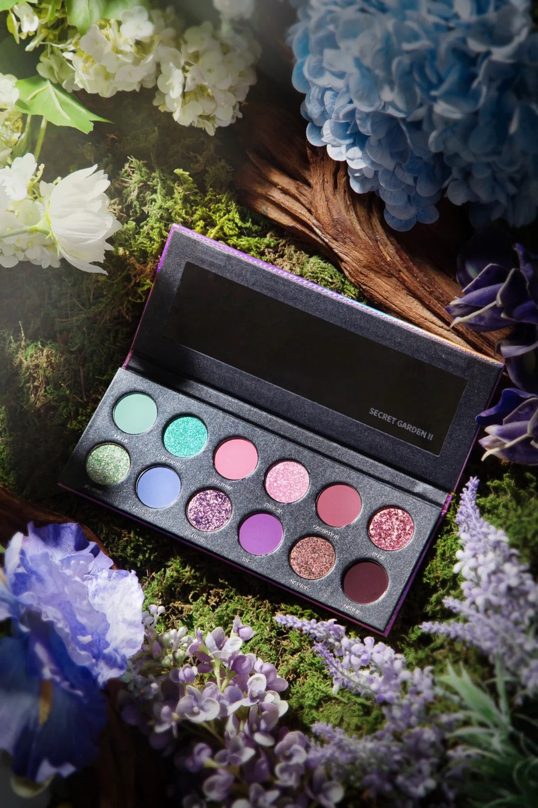 KRYPTEIN COSMETICS 12-Color Chameleon Eyeshadow Palette Secret Garden ...