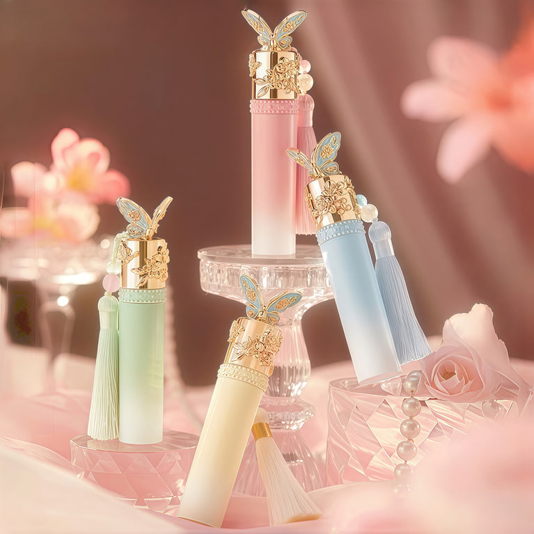 PALACE MUSEUM Treasure Garden Collection Moist Matte & Glossy Lip Glaz ...